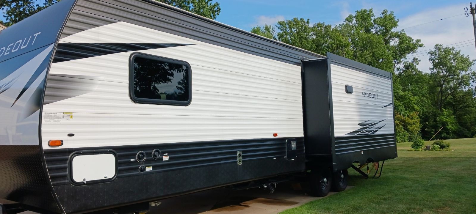 2021 Keystone Hideout 30RLDS - National Vehicle