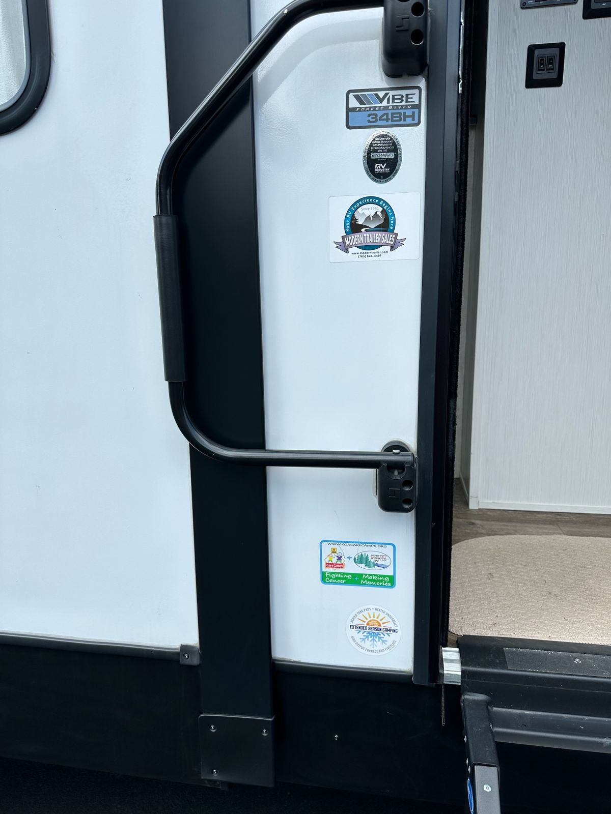 2022 Forest River Vibe 34BH - National Vehicle