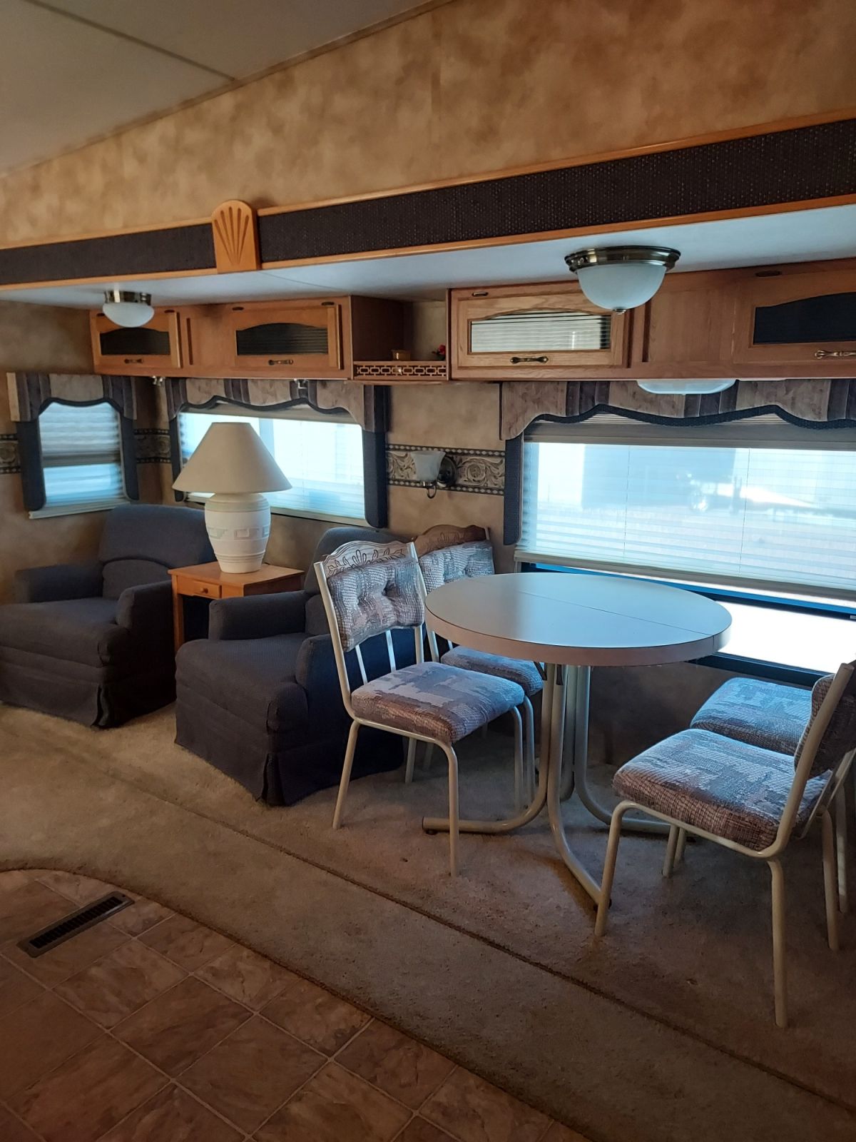 2006 Keystone Laredo 290SRL - National Vehicle