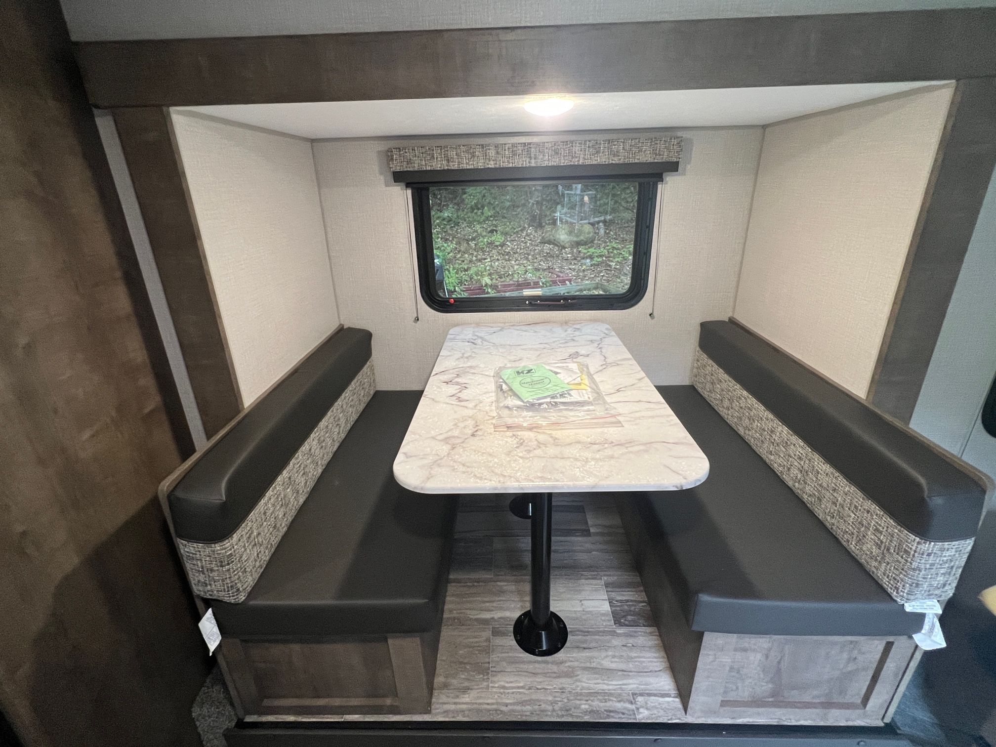 2021 K-Z Escape E201BH - National Vehicle