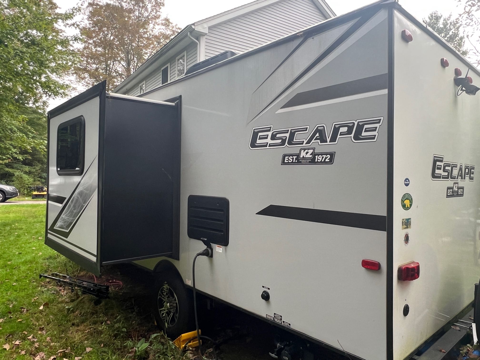 2021 K-Z Escape E201BH - National Vehicle