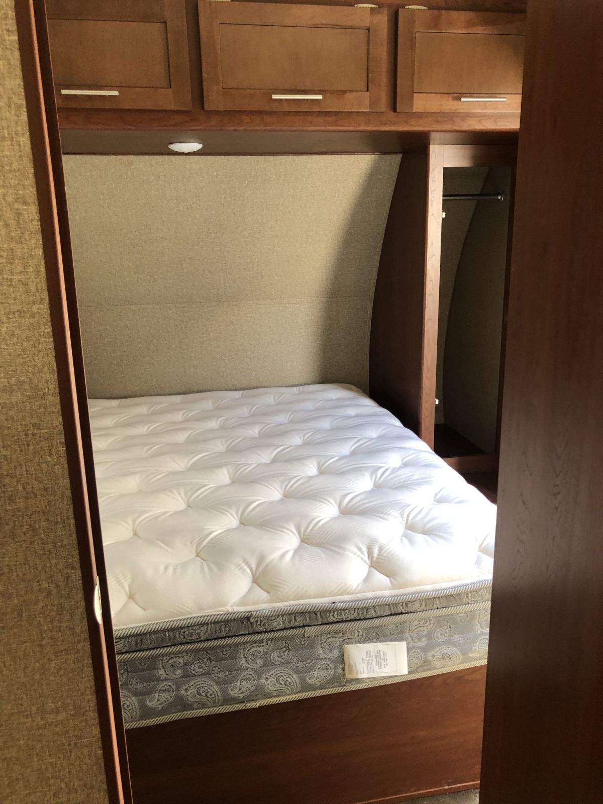 2016 Forest River Vengeance 25V - National Vehicle